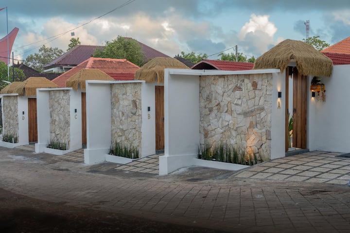 Tarans Wooden Private Villa A - Indonesia