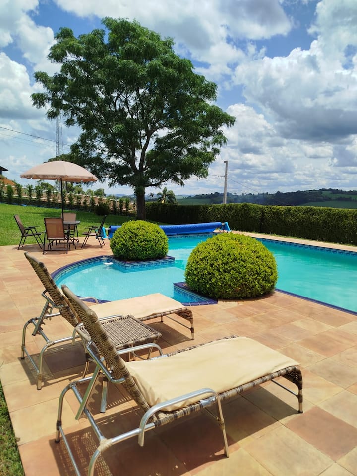 Natureza, Piscina E Conforto Em Treze Tílias - Treze Tílias