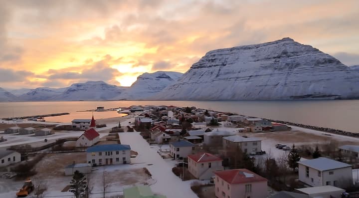 Cozy Apartment In Flateyri, Iceland - Islandia