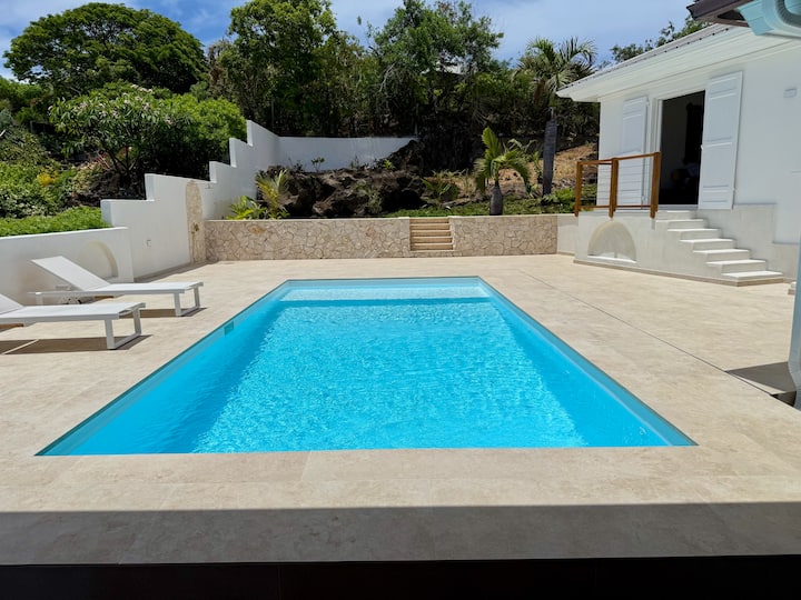 Villa Arma Piscine Chauffée à 600m De La Plage - Saint-Gilles les Bains