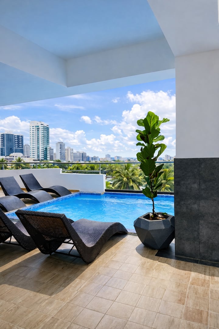 Luxury Condo |Walk To Blue Mall | Pool & Gym - Santo Domingo