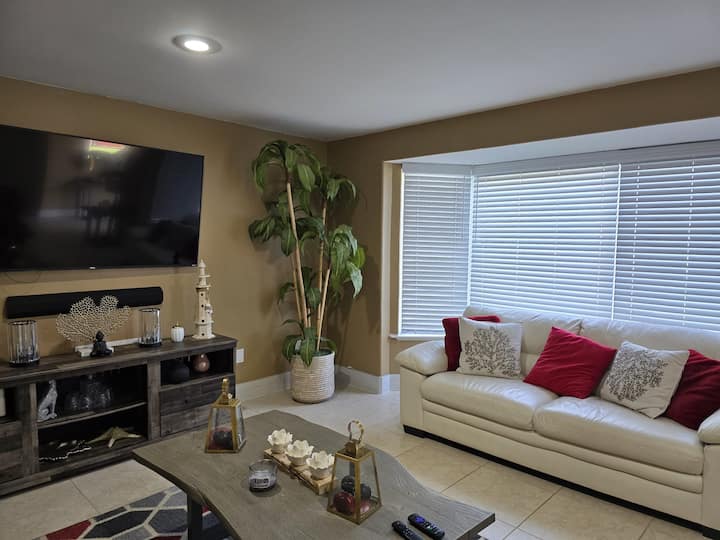 Excellent For Family Vacations. - Fort Myers, FL