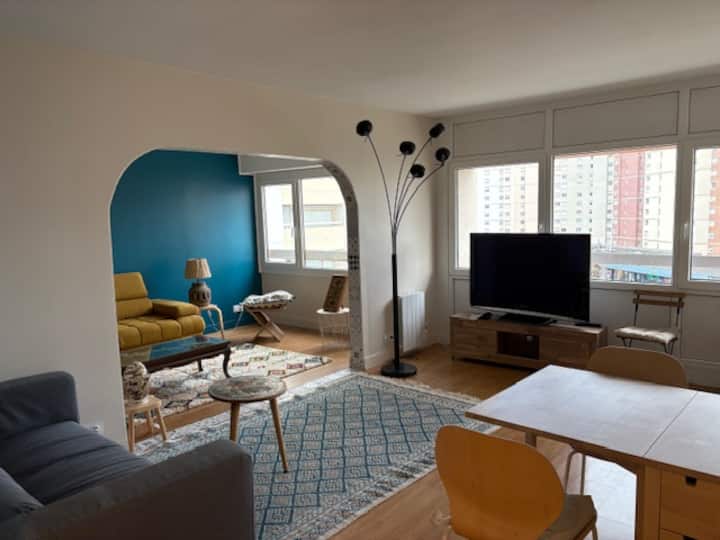 Appartement Entier Centre Ville Avec Balcon - Chelles