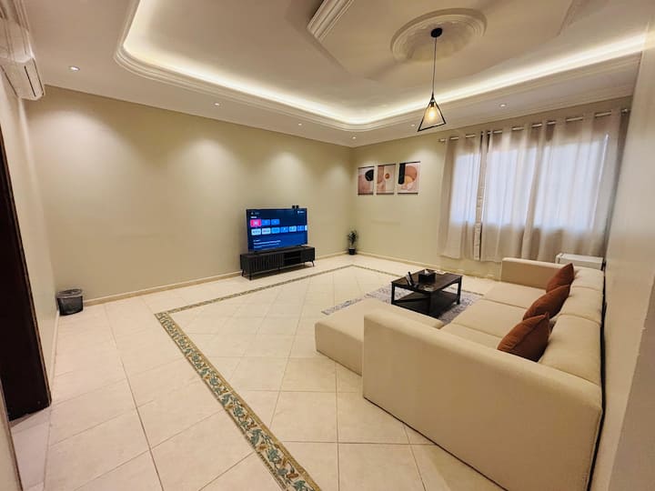 غرفة وصالة سلطانة، شاشة 65 بوصة، دخول ذكي. (3) - Medina (Saudi Arabia)