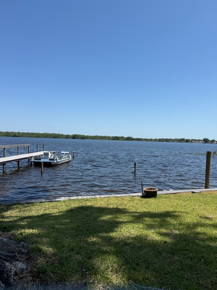 Lakehouse Retreat - Sebring, FL