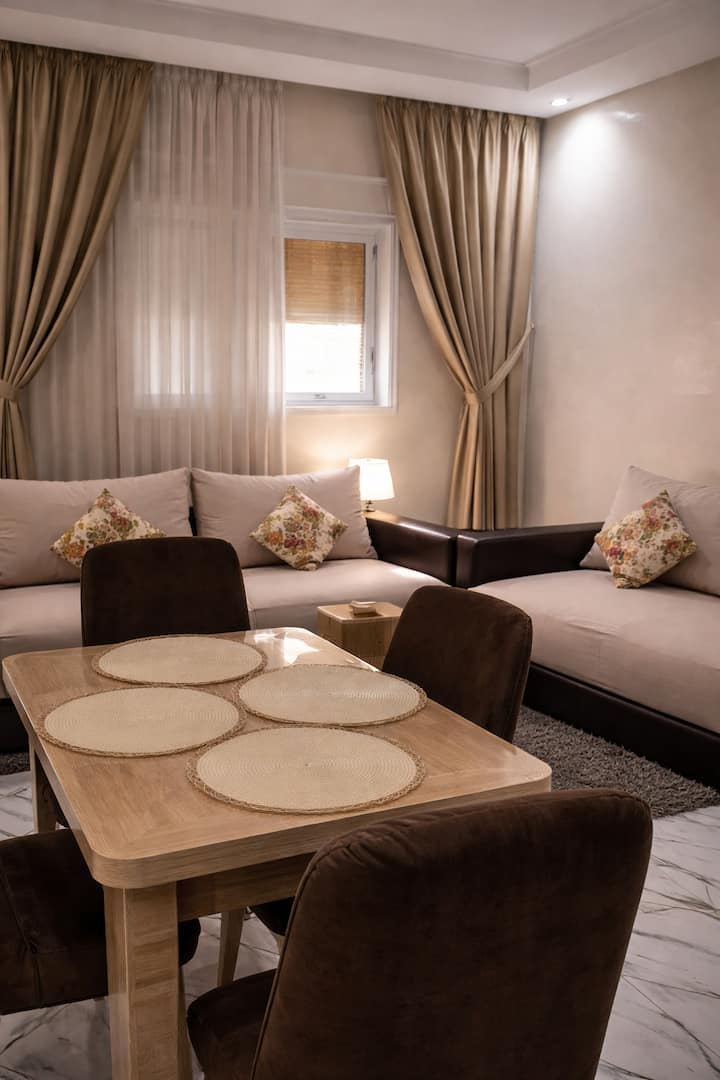 Authentic Apartment With 2 Bedrooms In Rabat - ラバト
