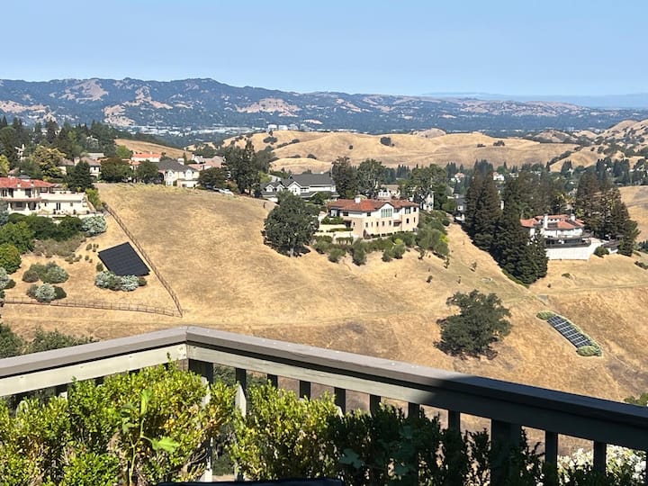 Hillview Home - Danville, CA