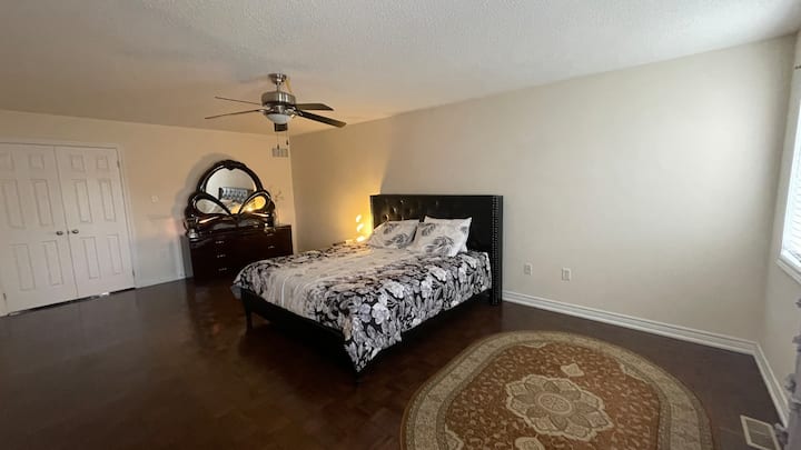 Entire Home | Ideal For Corporate & Mid-term Stays - Pickering