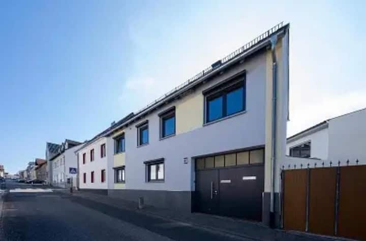 Haus Mit 6 Schlafzimmer - Mainz