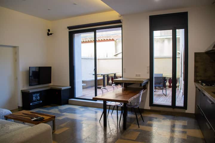 Appartement Design Avec Terrasse Privative – Nîmes - Nîmes