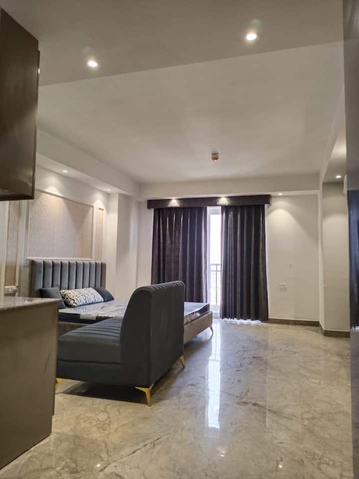 The Nook / Cozy Loft/couple Friendly - Zirakpur