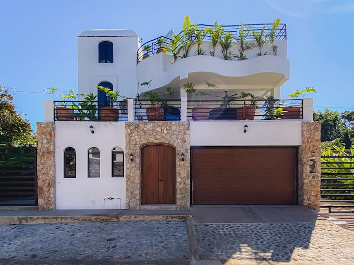 Casa De Lujo Con Alberca Y Jacuzzi | Makai Chacala - Chacala