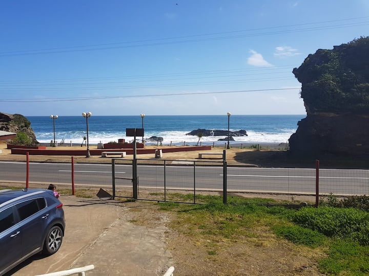 Casa Frente Al Mar En Pelluhue - Pelluhue