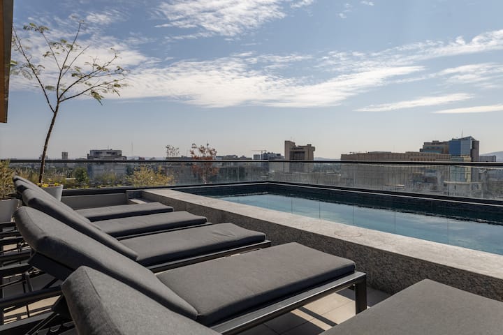 Espacio Cerca Minerva Estacionamiento, Ac, Alberca - Guadalajara