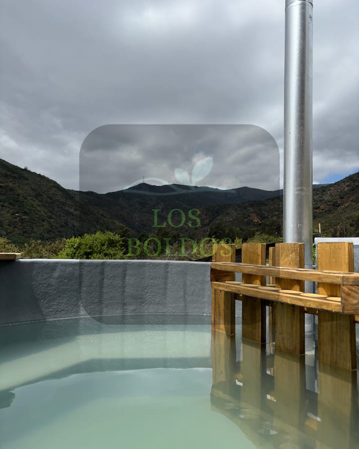 Los Boldos: Tinaja, Piscina, Quincho Y Cabaña - Limache