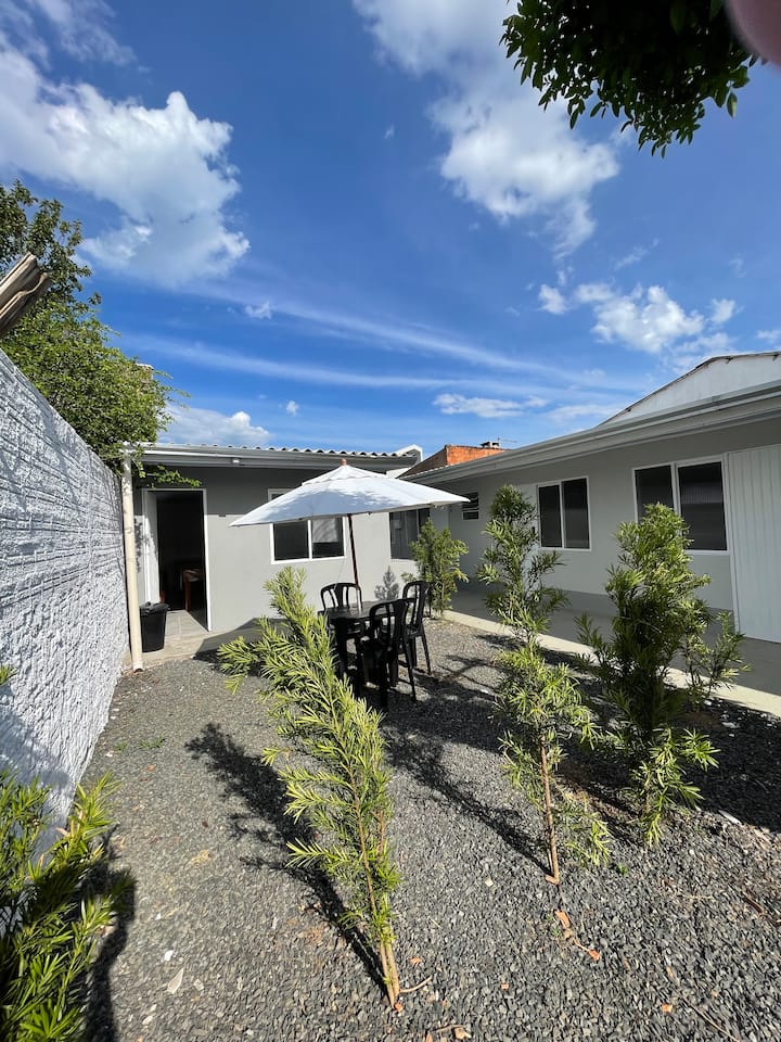 Quarto Triplo Mobiliado Coliving Morá 2 - Alvorada