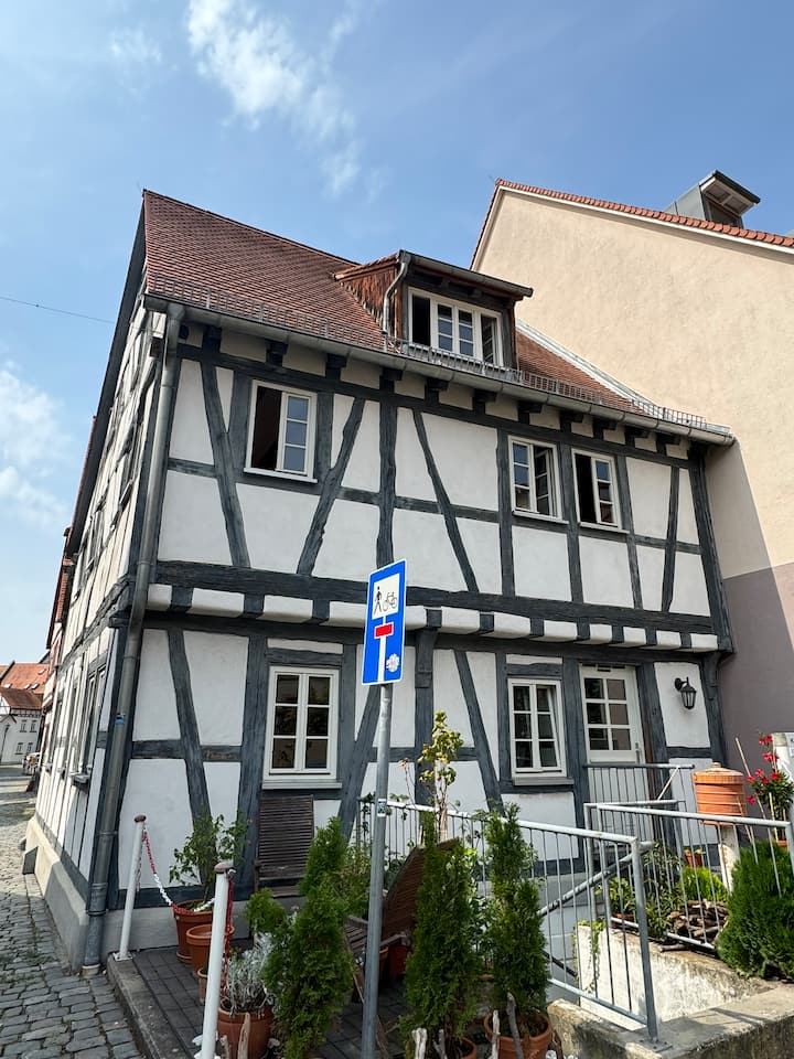 Herzstück 1526 - Ferienwohnung In Der Altstadt - Bensheim