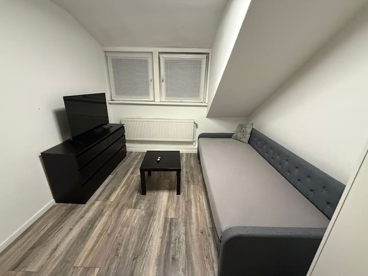 Lavins 4 U Küche Bad Smart Tv Wlan - Bremen