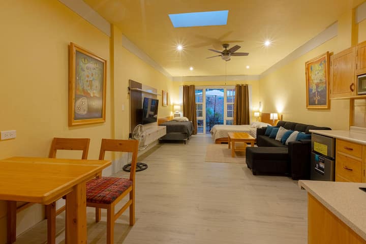 Casa Santander 5 *With A/c* - Sololá