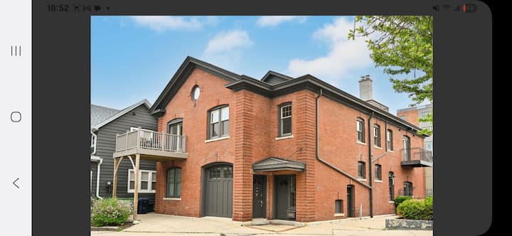 Franklin Coach House #2, 1block From Lake Michigan - Milwaukee