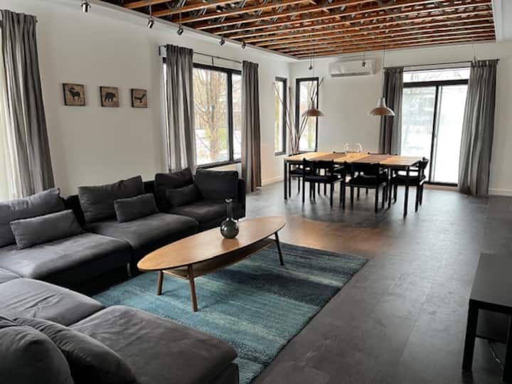 Spacieuse Maison 3 éTages - Mirabel