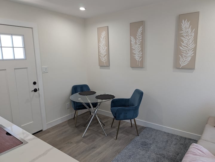 Beautiful New 1/1 Unit - Stockton, CA