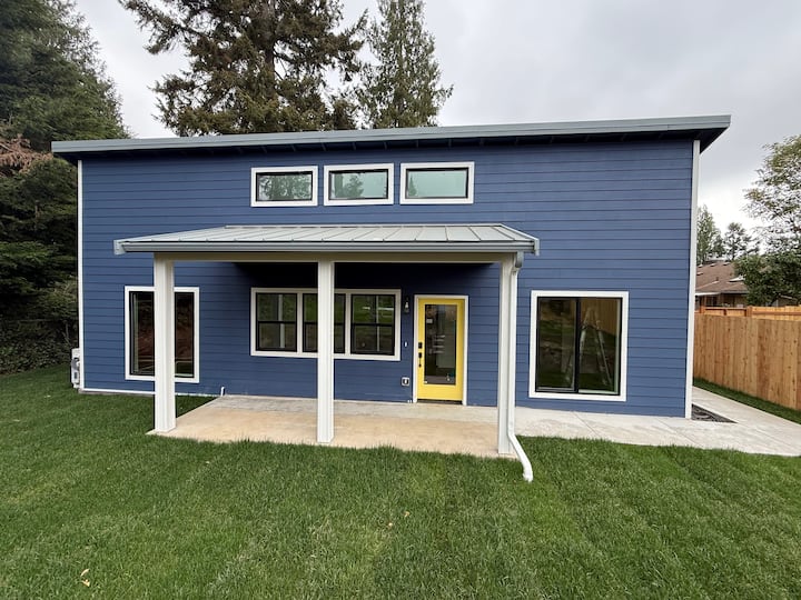 Brand New 2bd 2ba Backyard Cottage With Ac - Shoreline