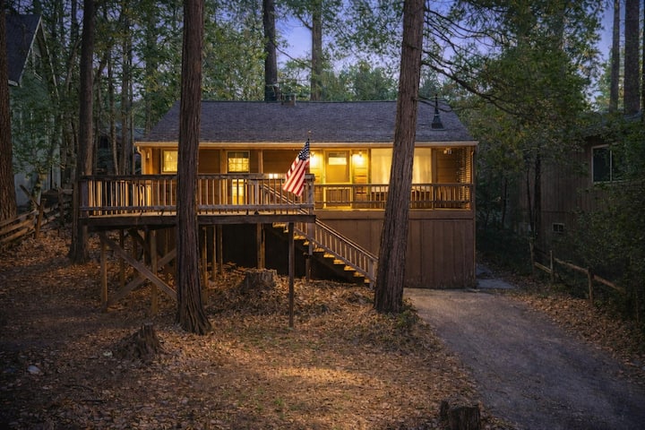 Cozy Twain Harte Cabin-walk To Downtown-sleeps 6 - Yosemite National Park, CA