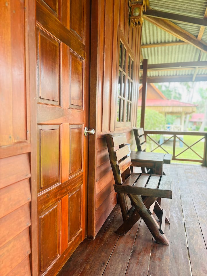 Thai Style House  @Chaloklum Beach - Ko Pha Ngan