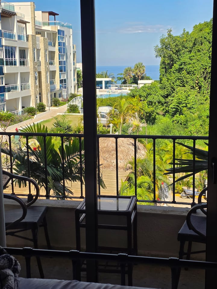 C3 - Oceanfront Grand Laguna Beach: Bella Vista - Sosúa