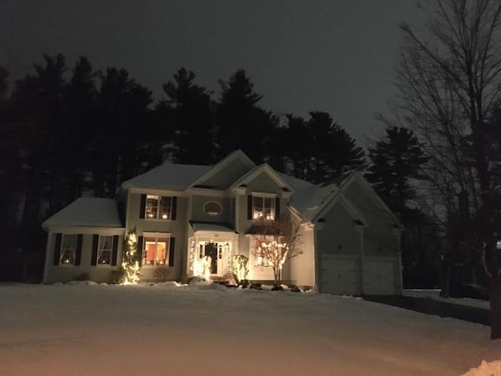 Spacious Home Just Minutes From Foxboro - Norfolk, MA