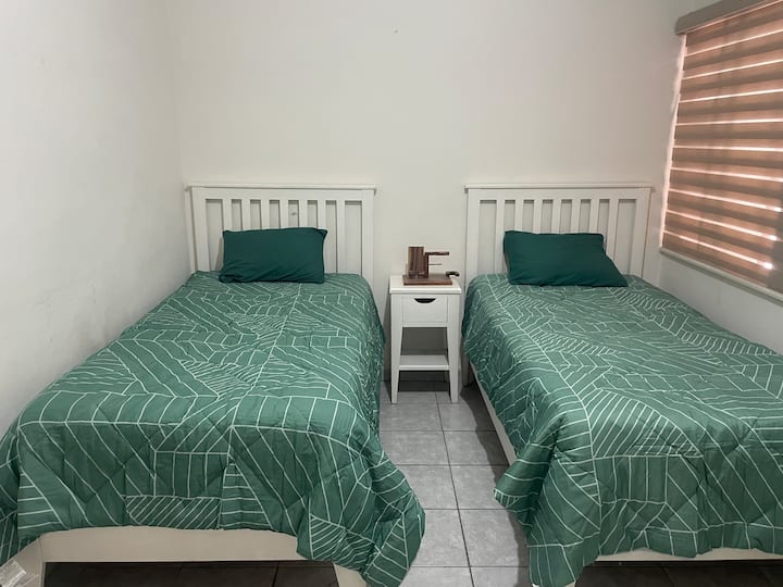 Alojamiento Para Grupos De 5 Personas | Factura - Gomez Palacio