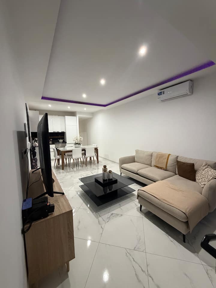Luxurious Modern Apartment In Praia - Praia
