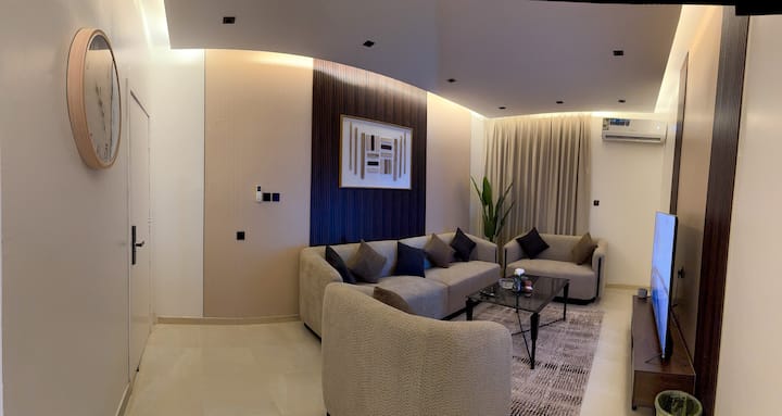 شقة راقية غرفة نوم و صالة/5c - Riyadh