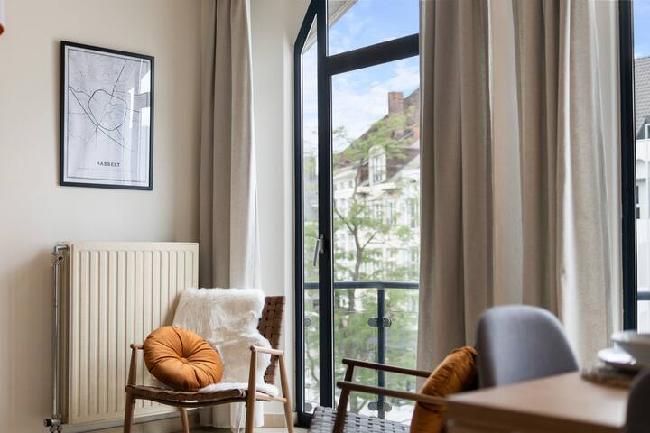 Saint Pablo Boutique Apt | 3br • Terrace • City - Alken