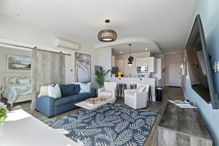 Boardwalk Blue - Modern Beachside Retreat - Carolina Beach, NC