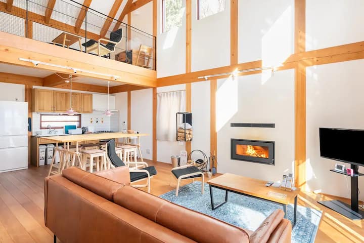 Riveret Karuizawa サウナと森とせせらぎの洋館 - Karuizawa