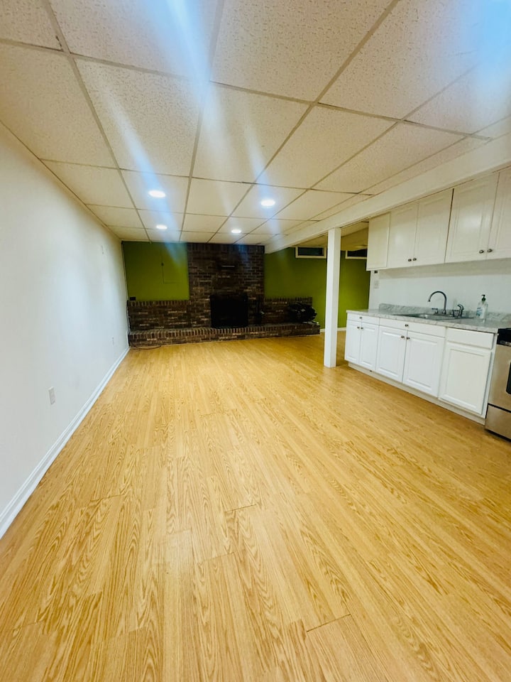 Comfortable Clinton, Md Airbnb | 20 Minute From Dc - Clinton, MD