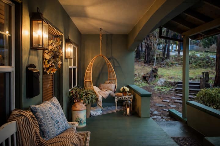 Heritage Homestead • 1930 Storybook Retreat - McCloud, CA