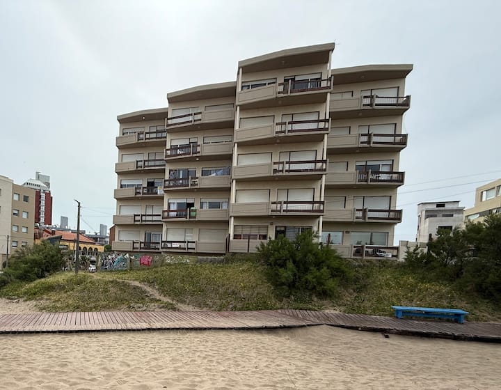 Departamento Villa Gesell Frente Al Mar - Villa Gesell