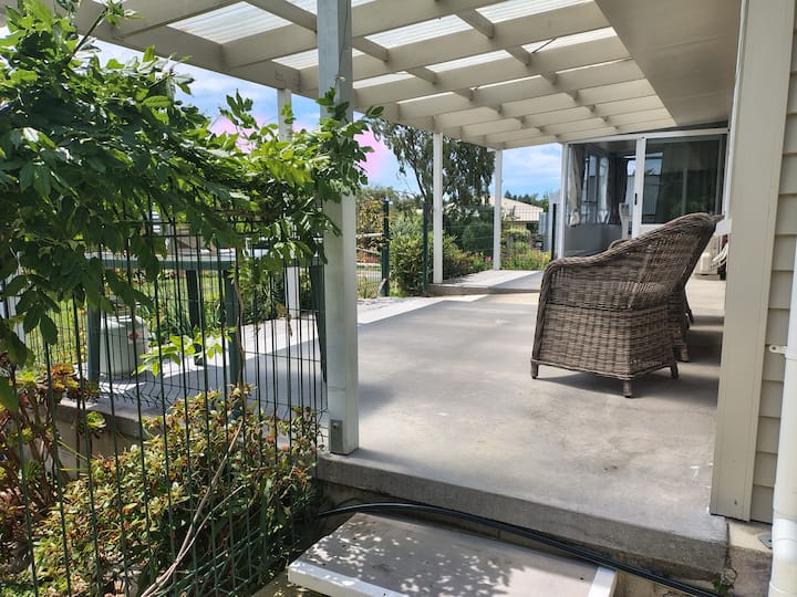 Welcome To Your Private Retreat In Waimate - Waimate