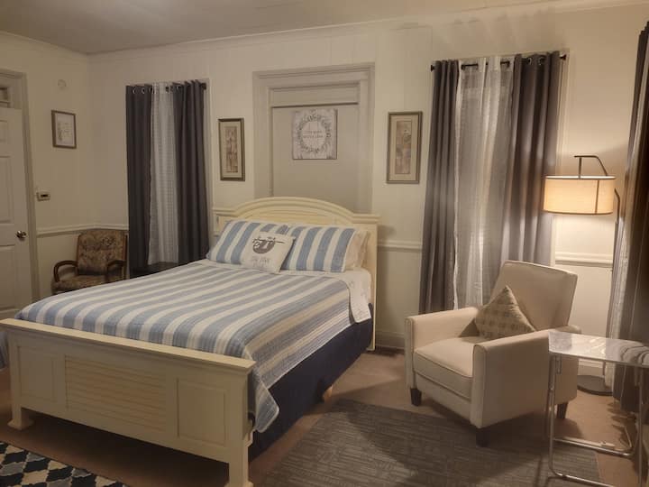 Wonderful 2 Bedroom Apartment - Rochester, NY