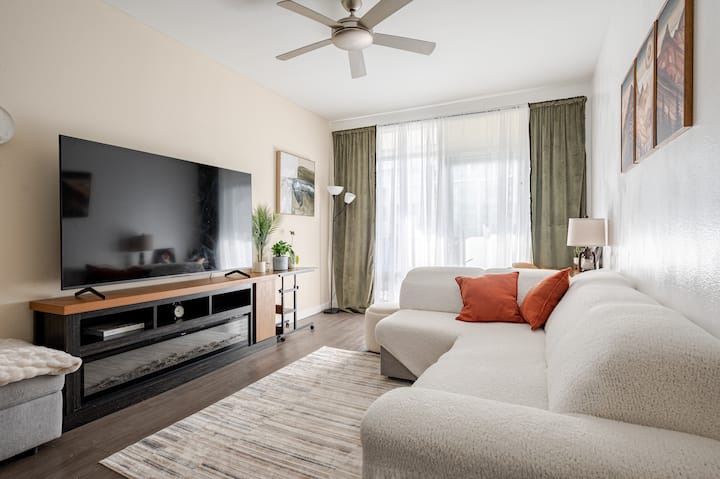 Modern Sf Apartment · Safe&new Area Near Downtown - San Francisco, CA