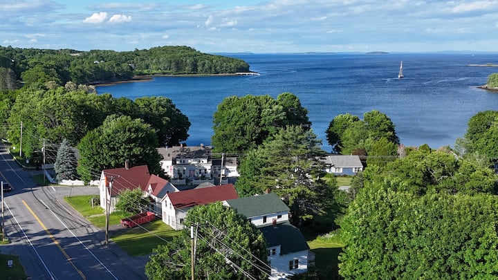 Charming Stylish & Cozy Coastal Retreat - Vinalhaven