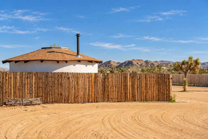 Yoga Dome Ranch | Pool | Spa | Fire Pit | Bocce - Yucca Valley, CA
