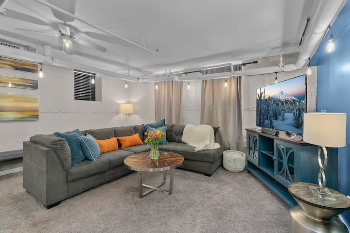 Basement Haven | Cozy 2br/2ba Suite | Near Dt Mpls - Target Center