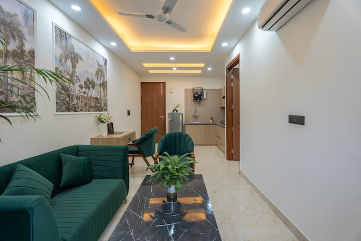 1bhk Near Millennium City Centre Metro @ Sterling - 古爾岡