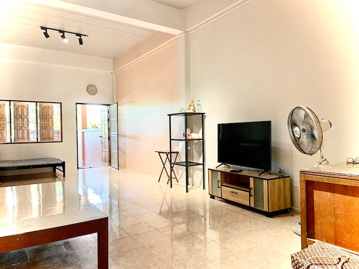 2-br Townhouse Near Bypass Market In Phatthalung - Mueang Phatthalung District