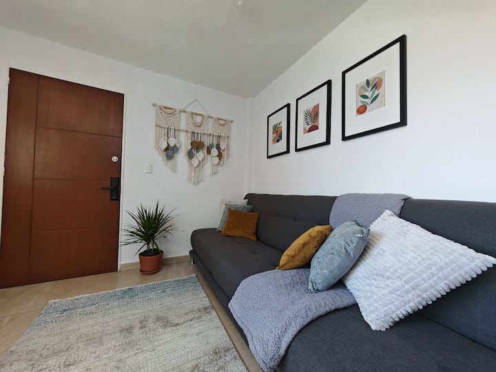 Depto. En León Moderno | Cerca Poliforum Y Centro - León, Mexico