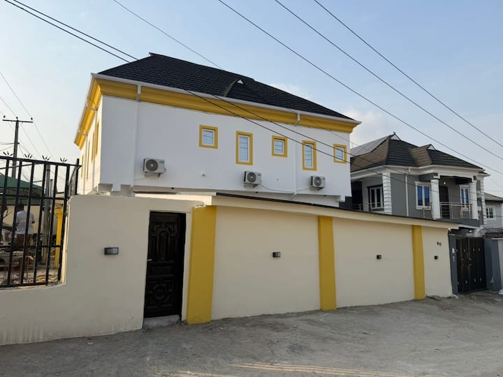 De Street Hub Villa - Lagos, Nigeria